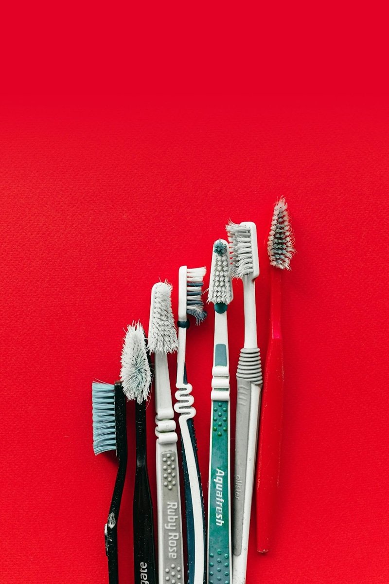 How Many Bristles Are on a Toothbrush? Types and Effects